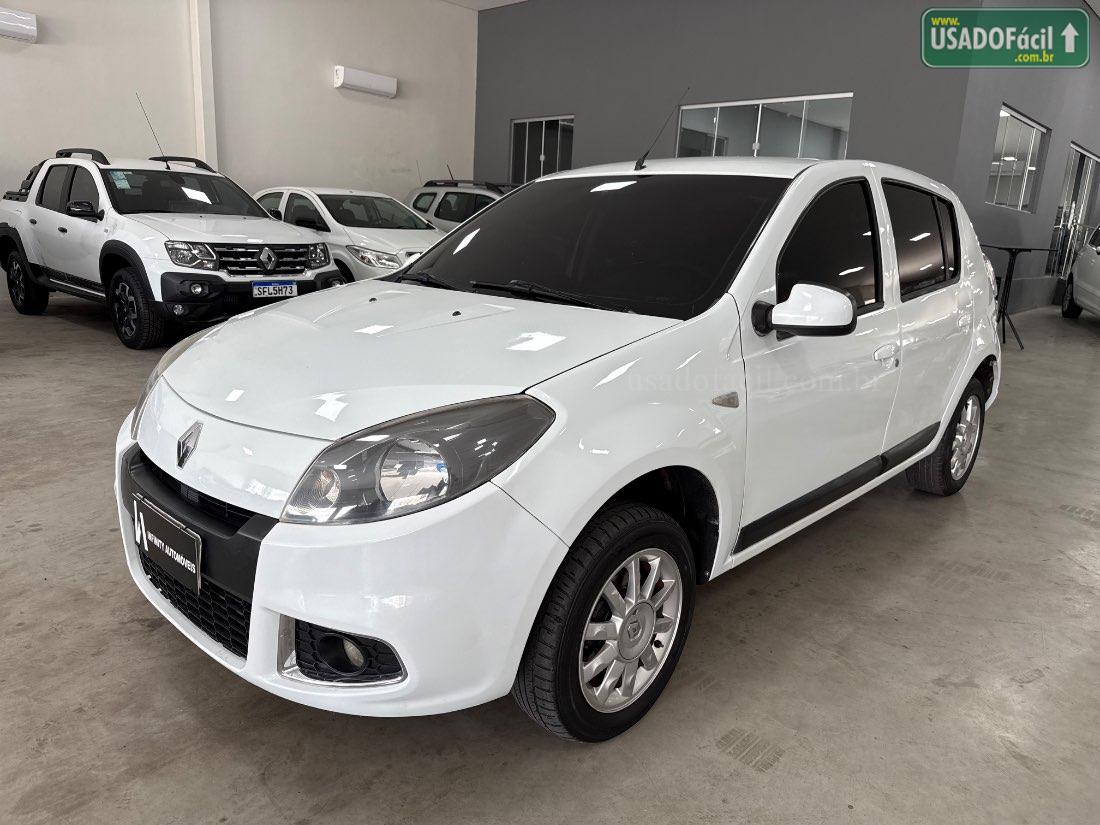 Veículo à venda: RENAULT SANDERO Privilege Automático Hi-Flex 2013/2014 ...
